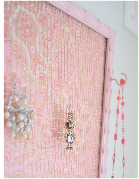 DIY: Recycled Frame Jewelry Holder | Centsational Style