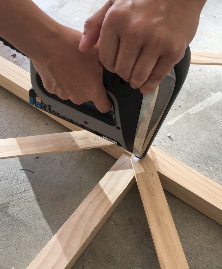 DIY Criss Cross Wall Trellis | Centsational Style