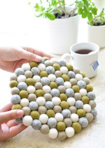 DIY Wool Felt Pom Pom Trivet | Centsational Style