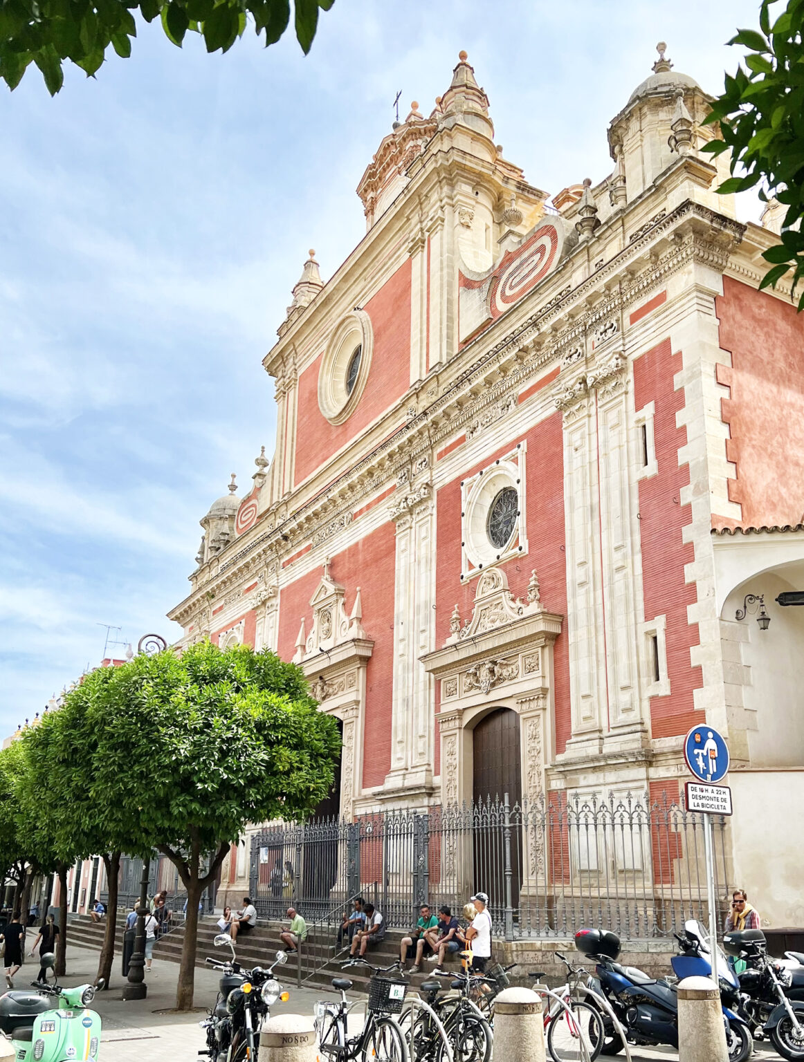 Sunny Seville | Centsational Style