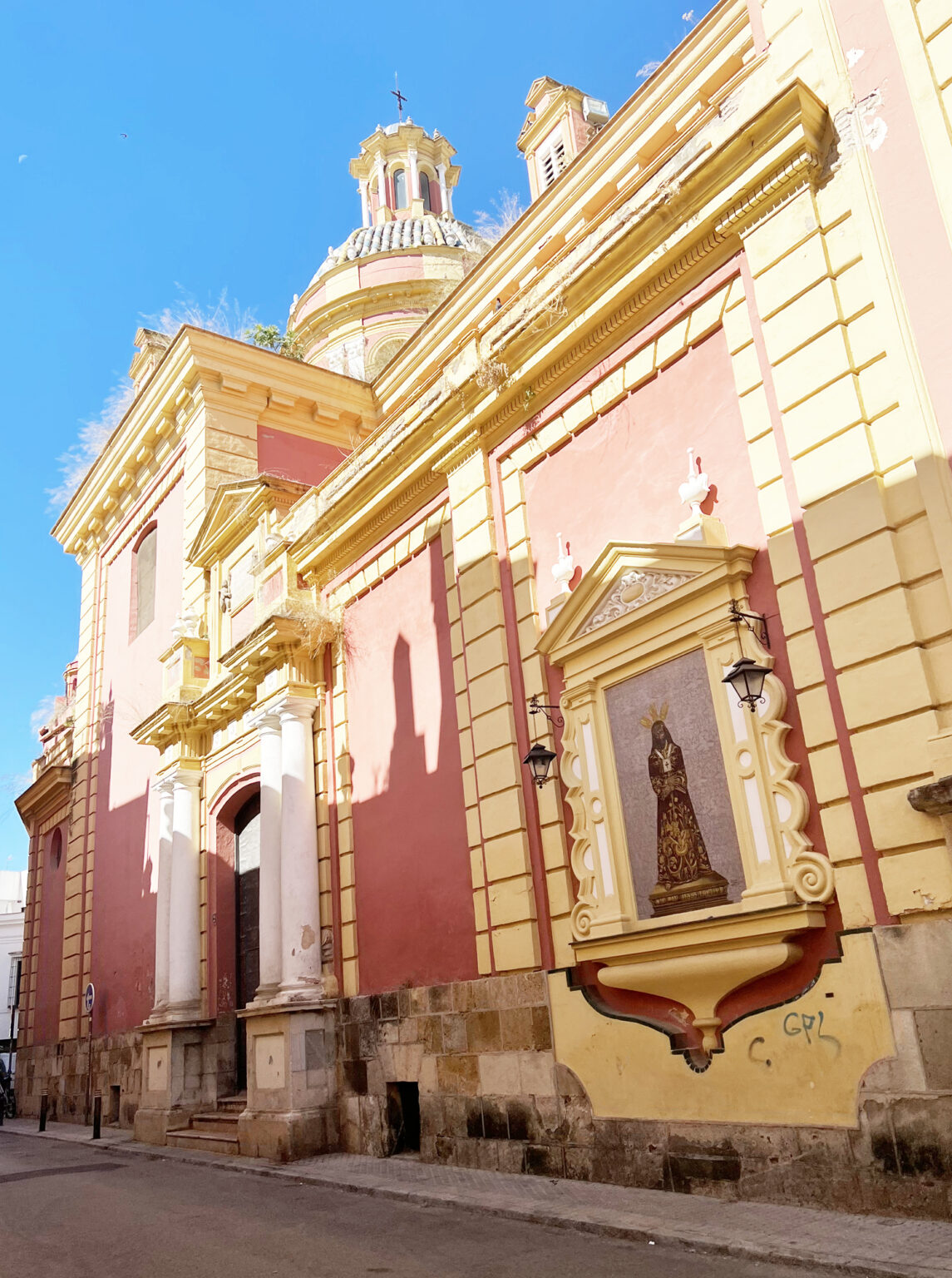 Sunny Seville | Centsational Style