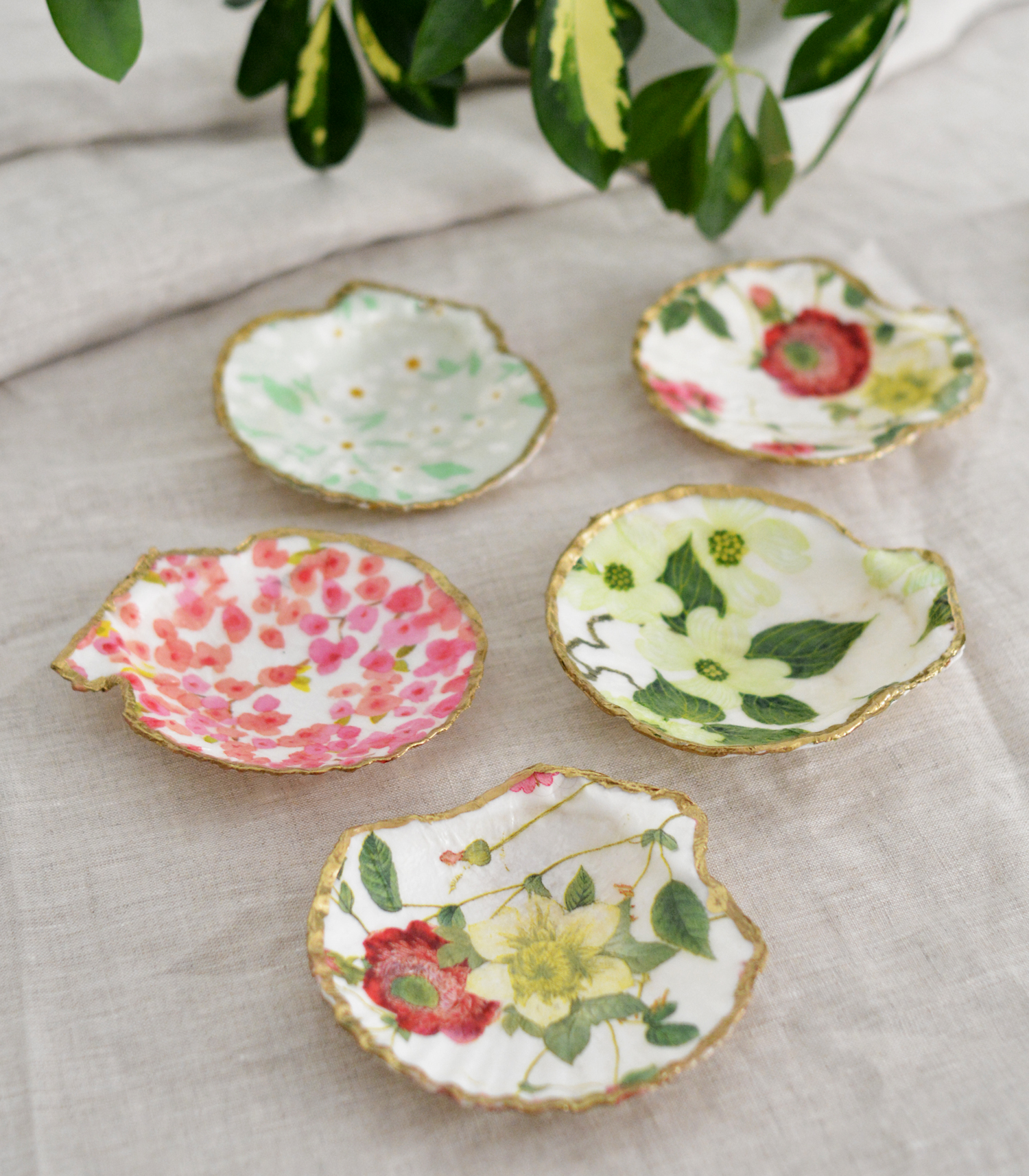 DIY Decorative Shell Trinket Trays | Centsational Style