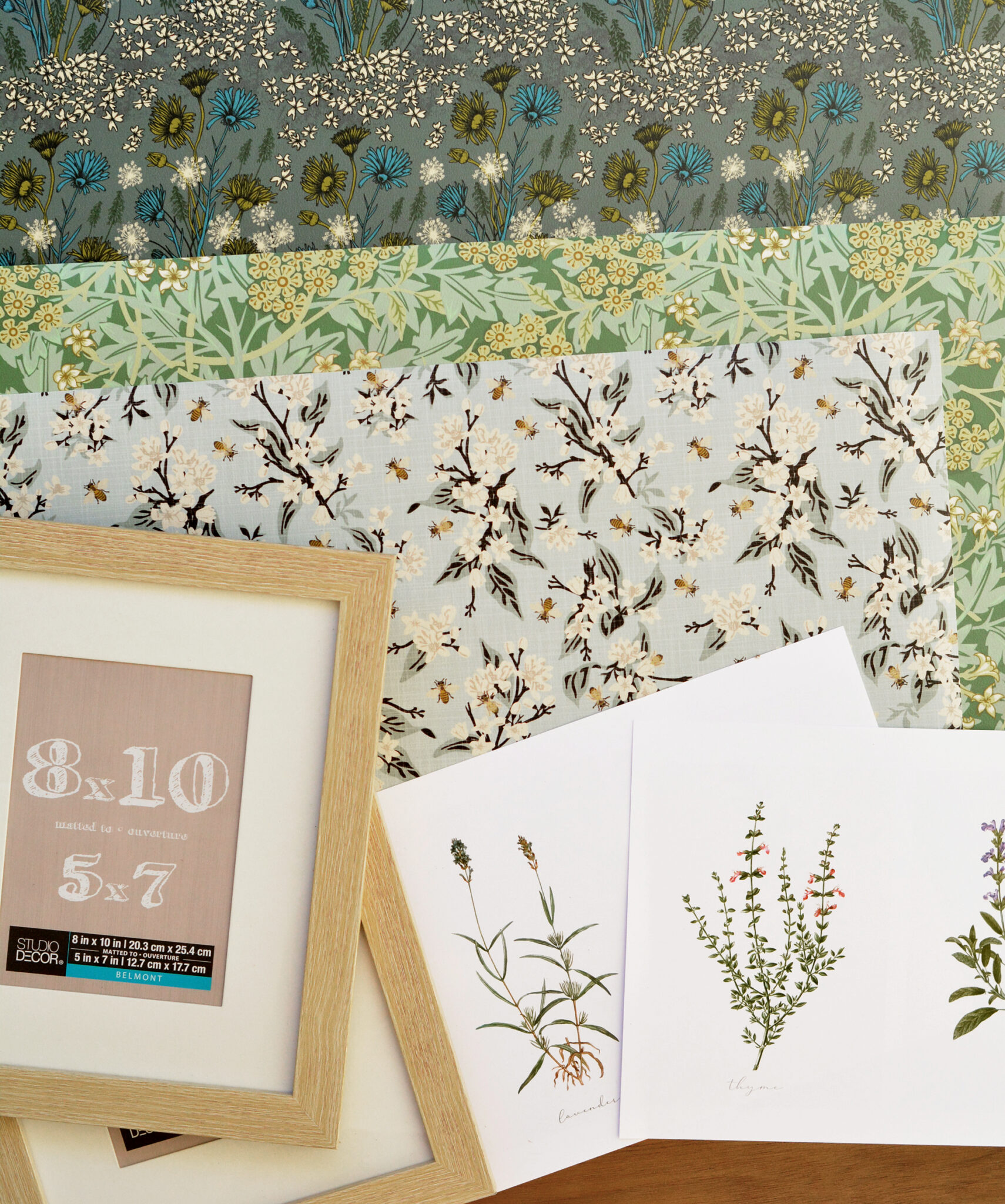 DIY Botanical Wallpaper Picture Frames | Centsational Style